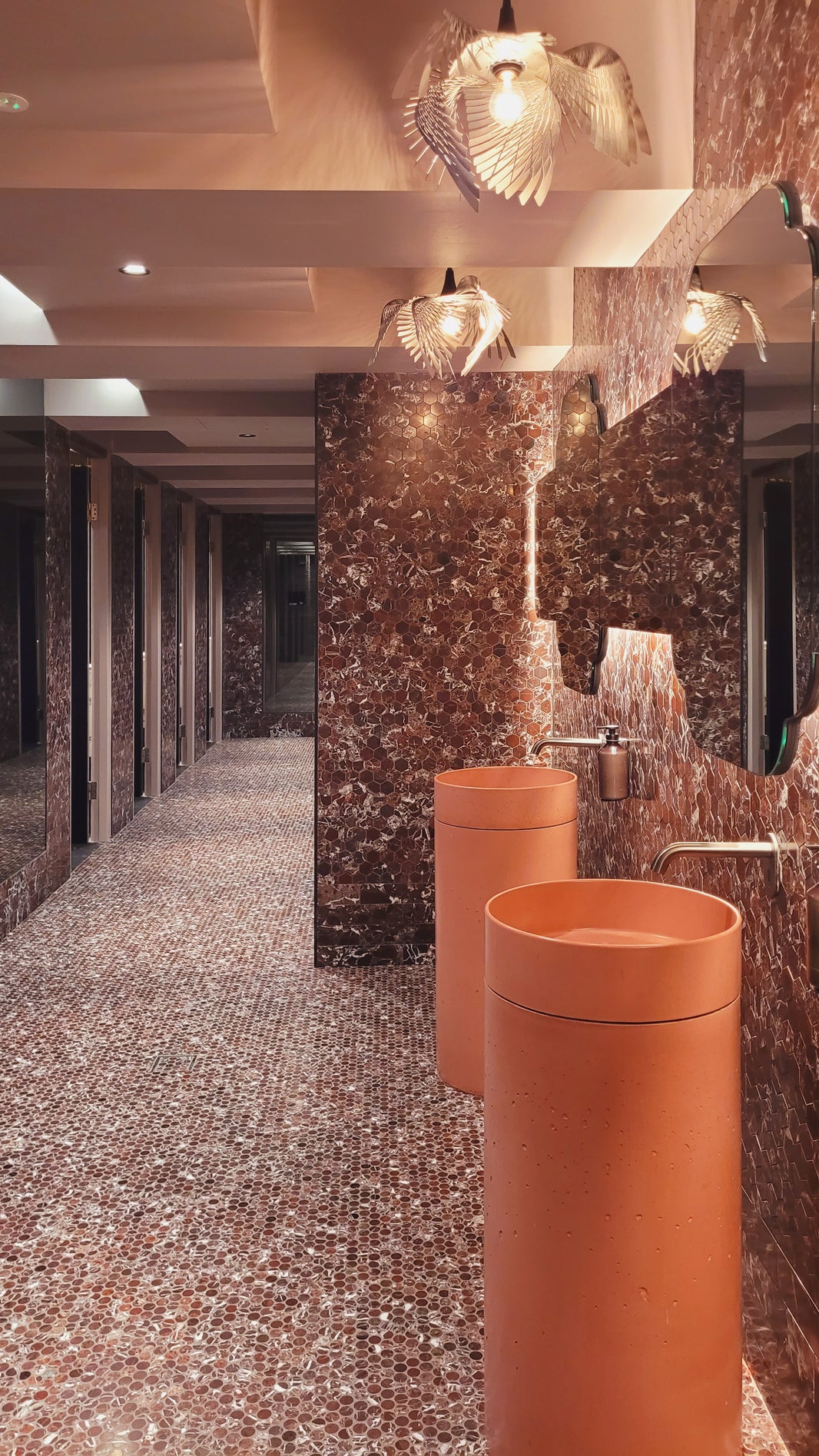 Pedestal Basins – Conba